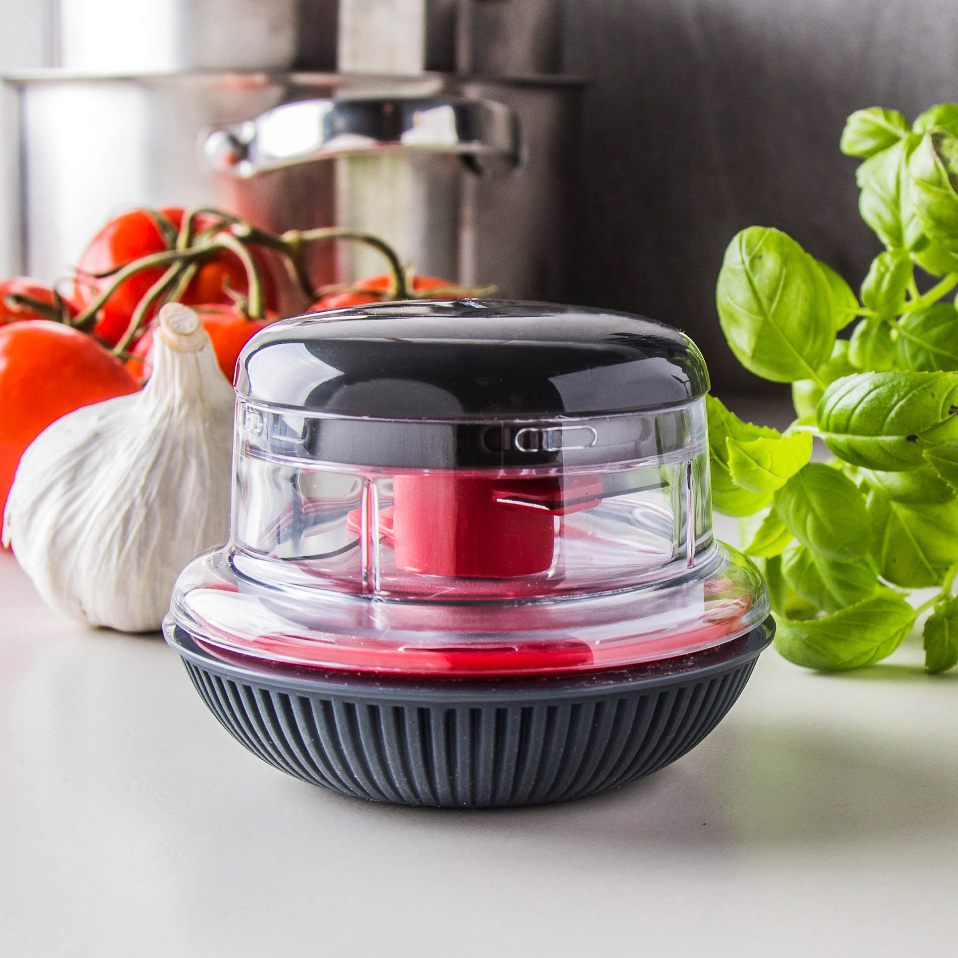 MOHA Aromatic čierny - plastikový sekač / krájač na cibuľu | Finesio.sk