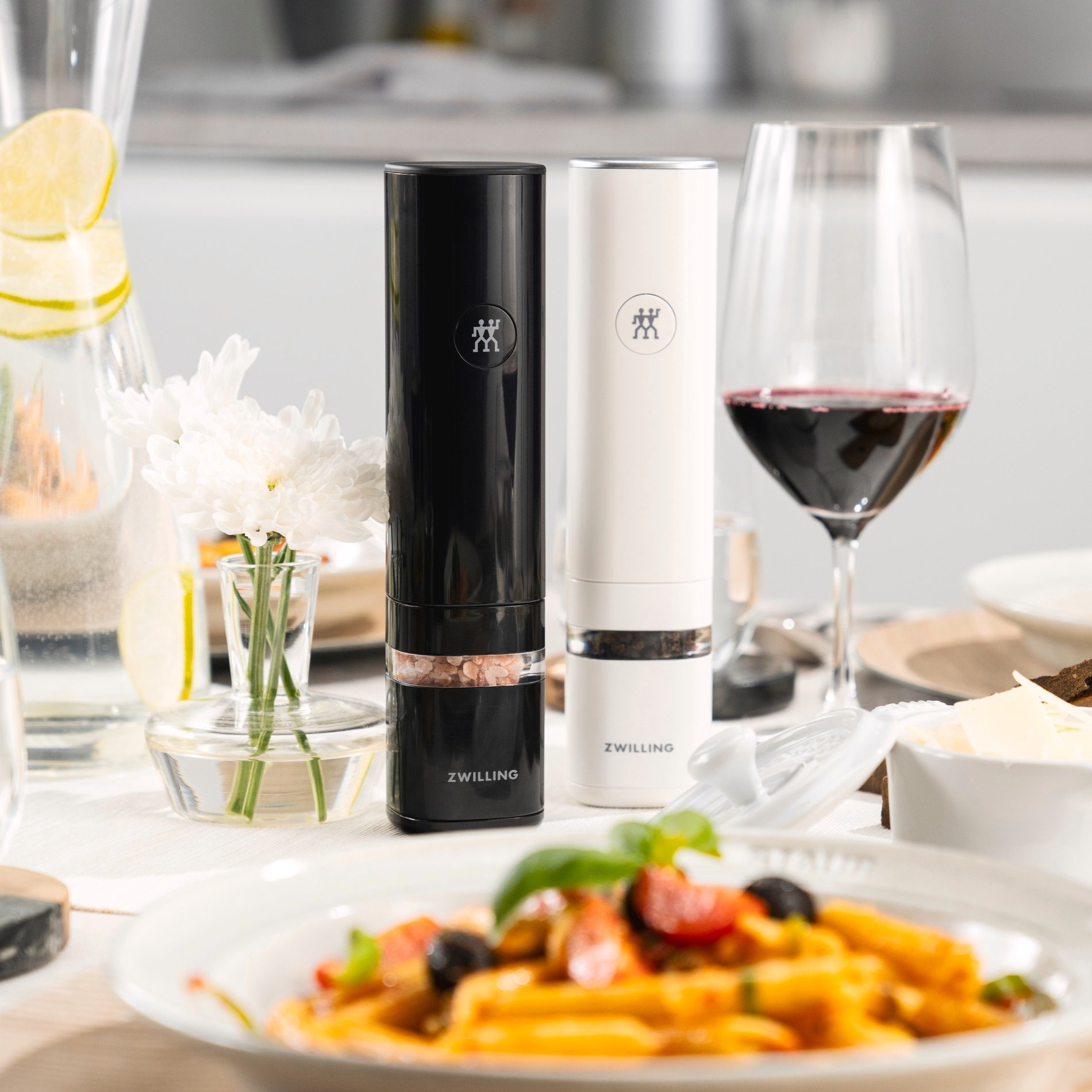 ZWILLING Enfinigy 2 ks - elektrické mlynčeky na soľ a korenie | Finesio.sk